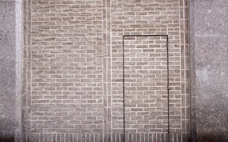 18 idées de portes cachées pour une pièce secrète et une solution de ...